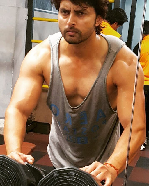 Vikrant Singh Rajput Wallpaper, Best Pictures, Poster and Wallpaper ...