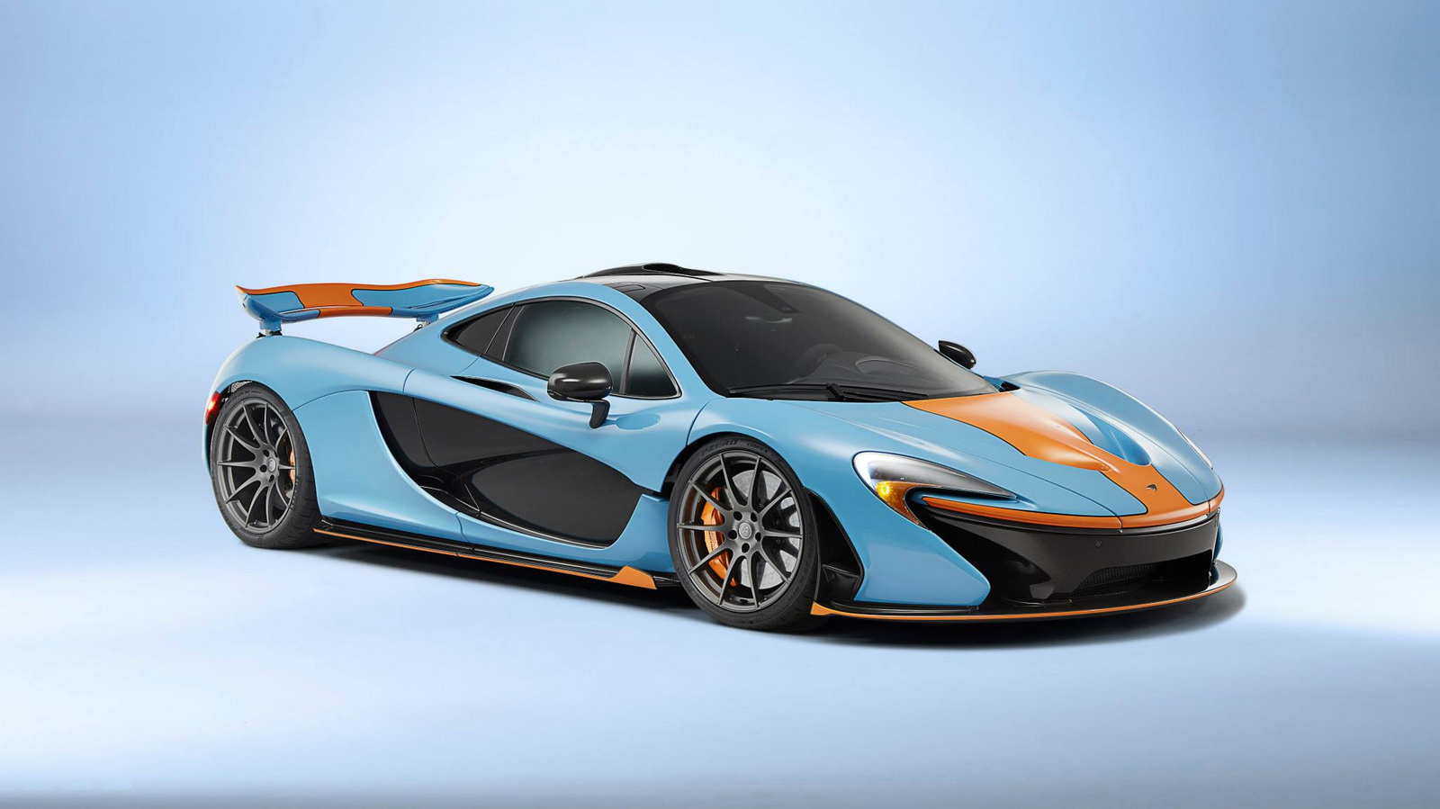 McLaren Confirms It Did Hold Talks With Apple - Types cars
