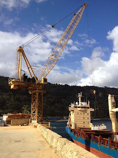 Container shipping at small, isolated Islands: Christmas Island
