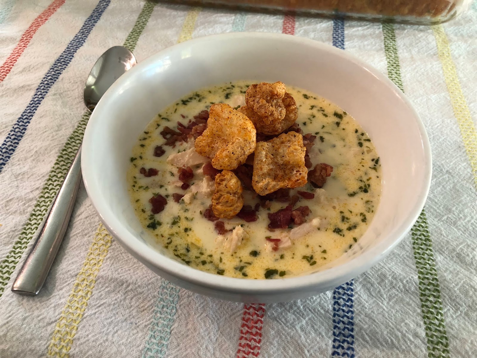 The Souper Sleuth: Sunday Soup #60: (Low-Carb) Creamy Garlic Chicken Soup