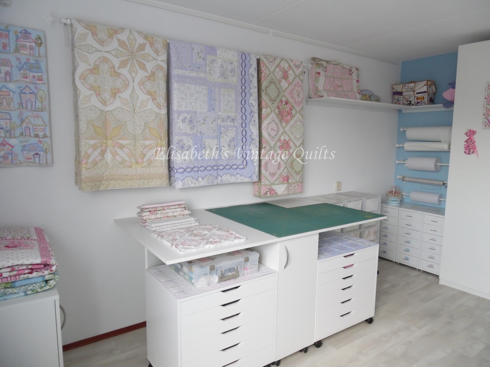 Elisabeth's Vintage Quilts: Mijn naaikamer.