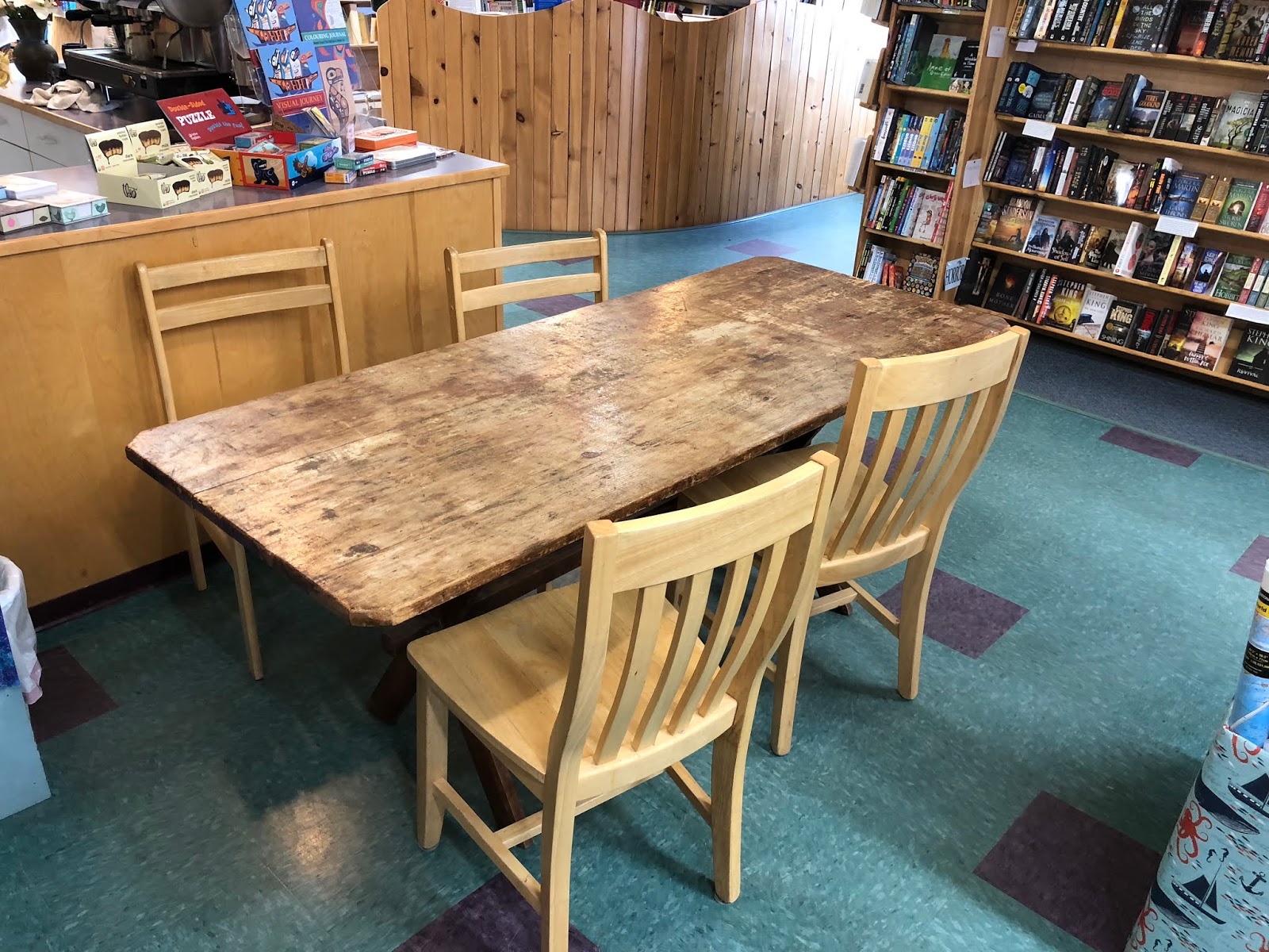 The Indie Bob Spot: The Homer Bookstore - Homer, AK