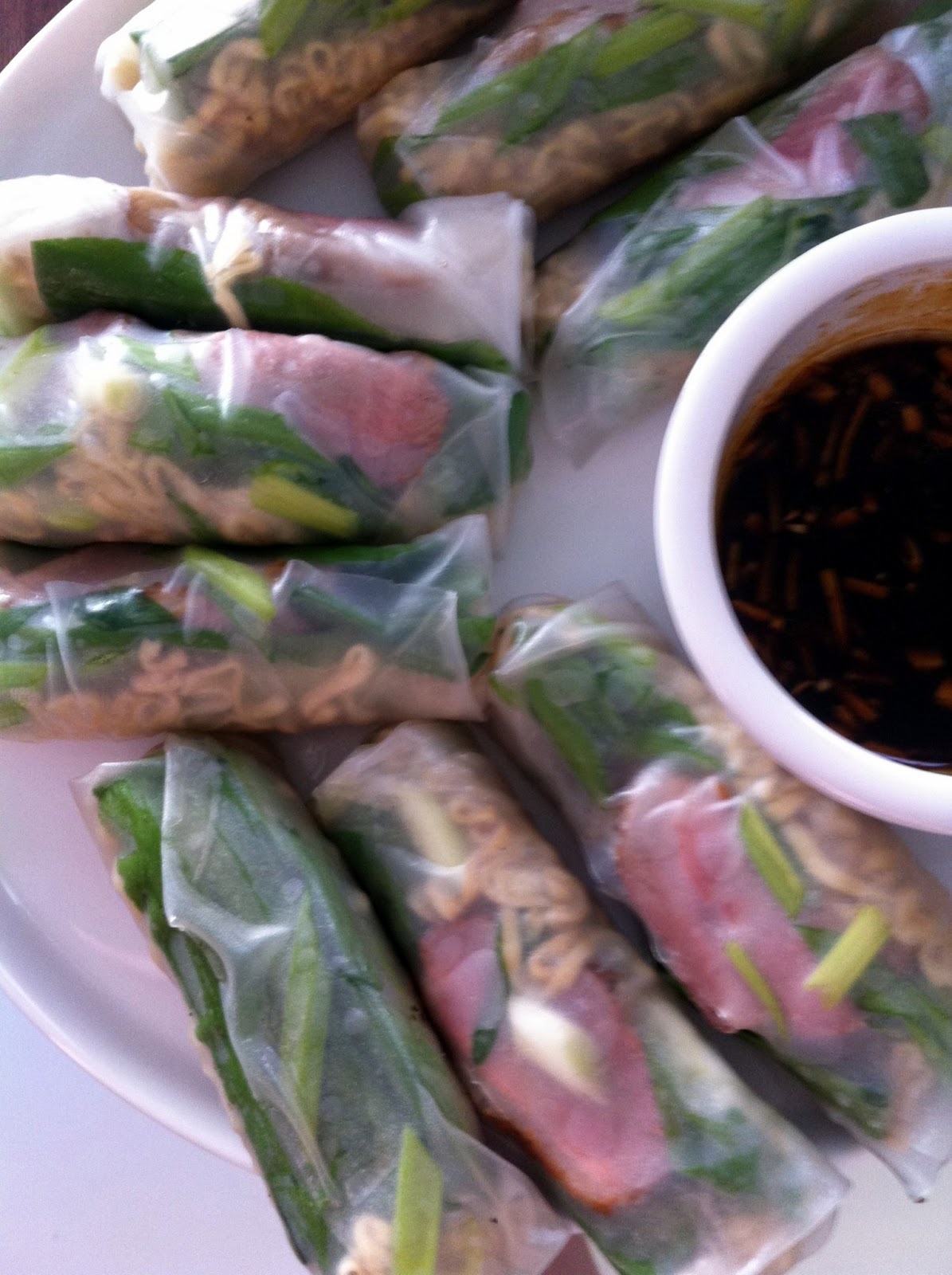 Retseptid: Kevadrullid pardifilee ja munanuudlitega