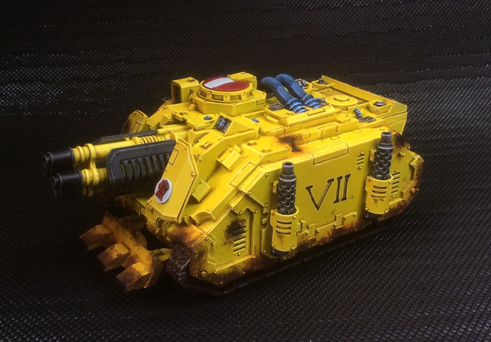 Tabletop Apocalypse: Imperial Fists Vindicator Laser Destroyer