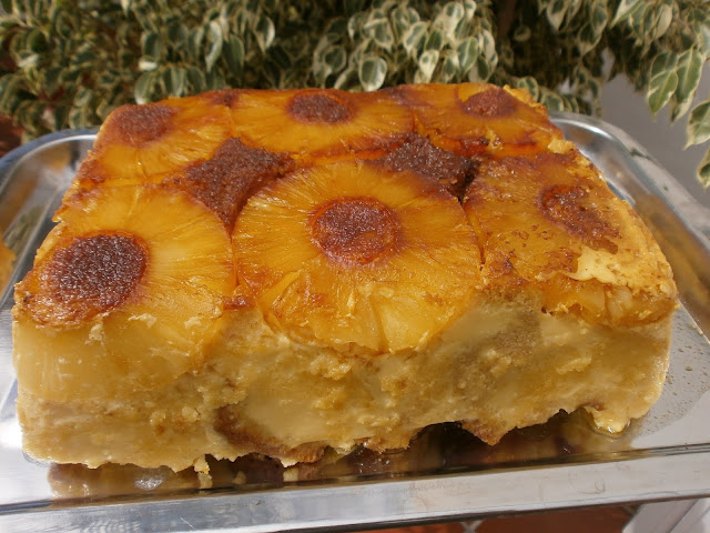 Luzmary y sus recetas caseras: PUDIN DE RESTOS DE PAN Y BIZCOCHO CON PIÑA