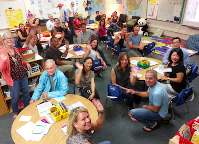 Mrs. Yollis' Classroom Blog: November is Family Blogging Month