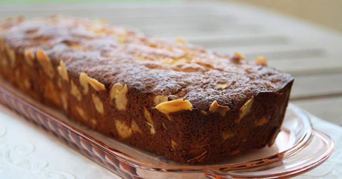 Parmesan et Paprika: Cake aux Pommes, Amandes et Miel
