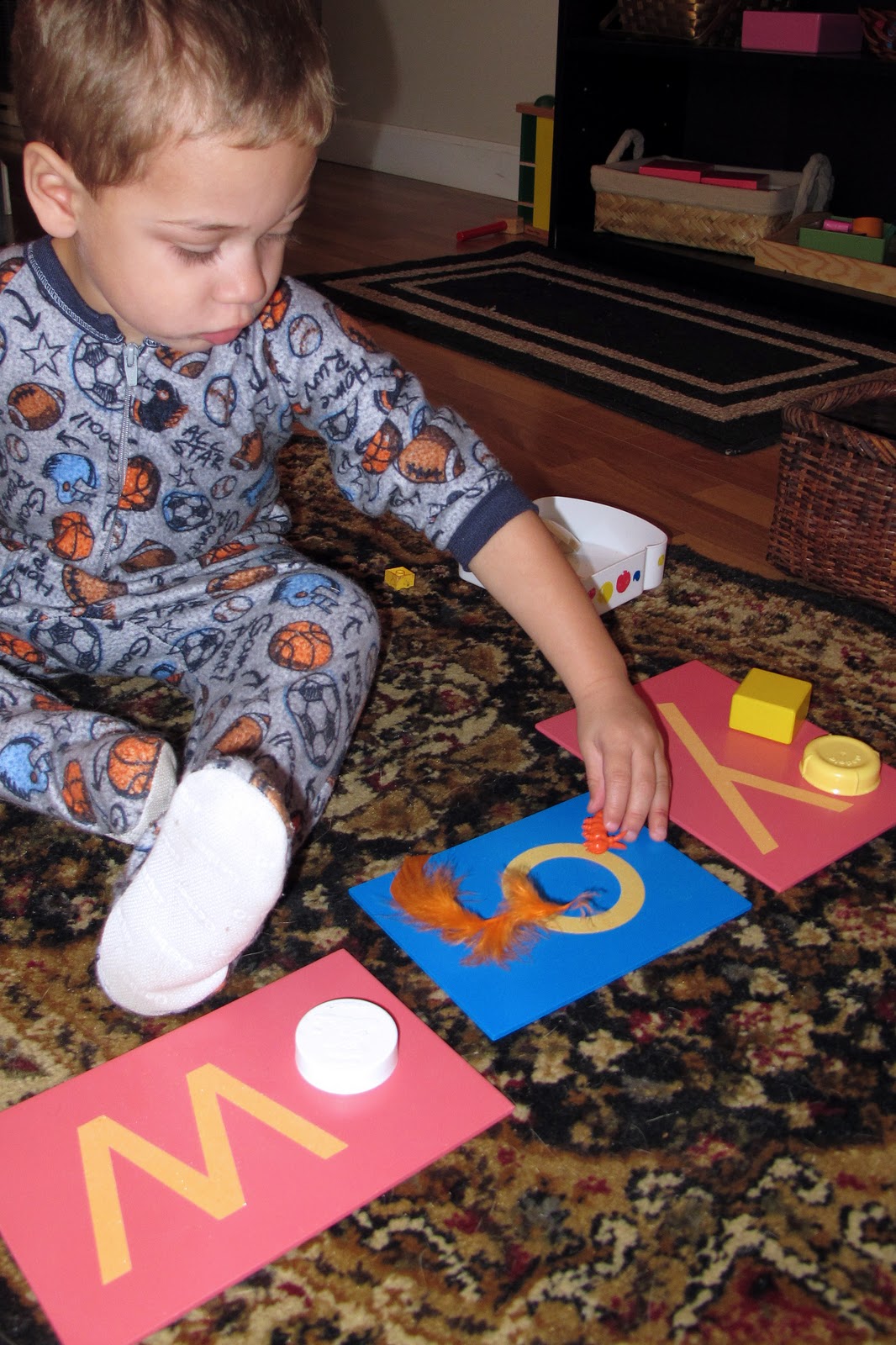 Peaceful Parenting: The week's other Montessori moments!