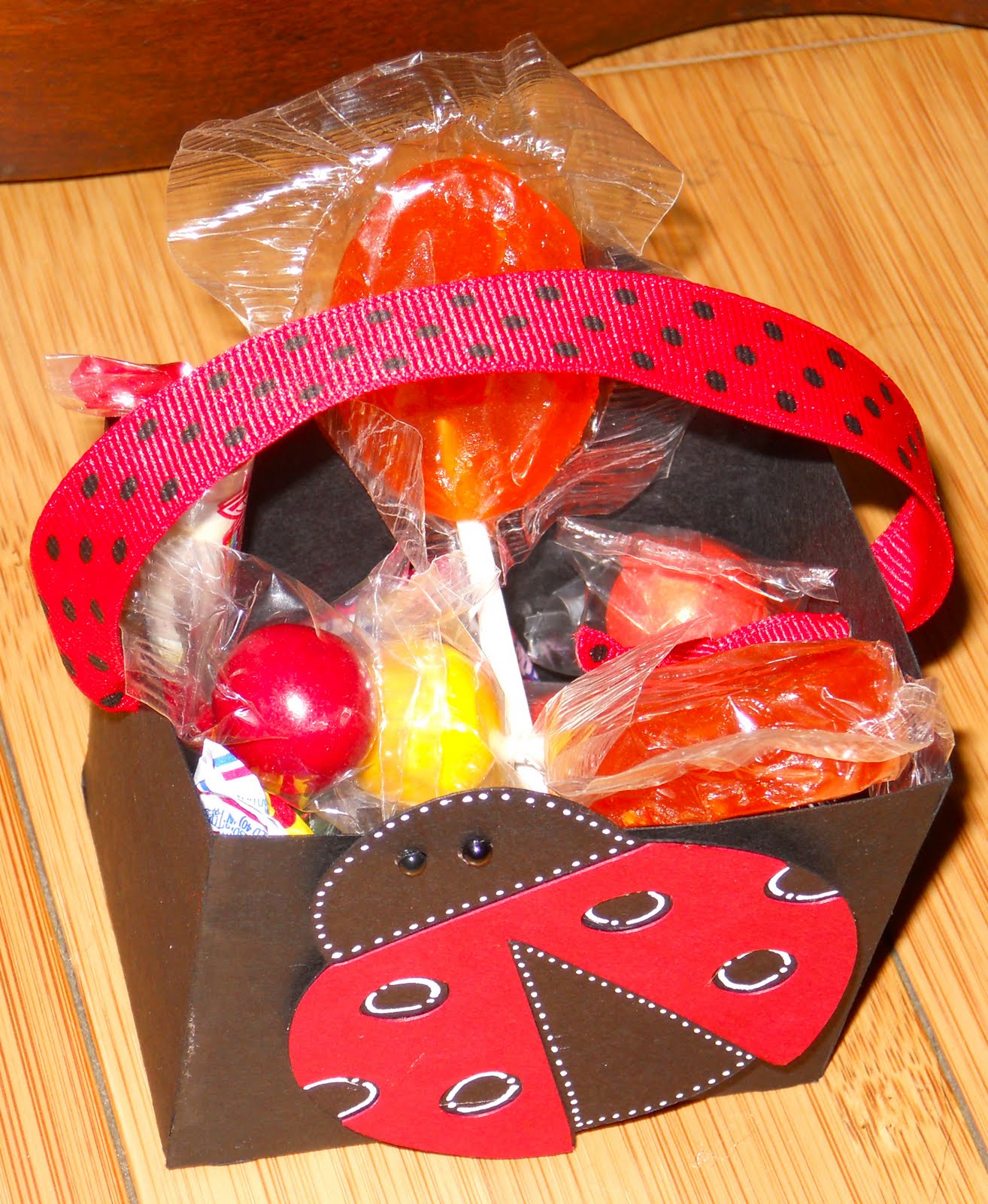 Tiny Creativity: Ladybug Favors