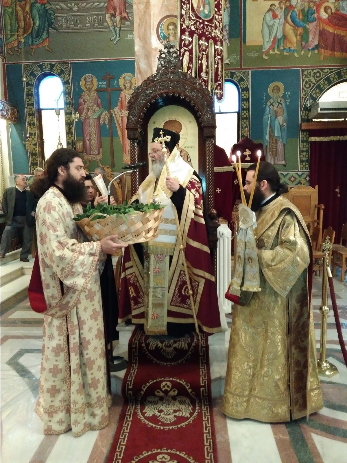 Θεοφιλέστατος Επίσκοπος Κερνίτσης κ. ΧΡΥΣΑΝΘΟΣ: ΚΥΡΙΑΚΗ ΤΩΝ ΒΑΪΩΝ ΣΤΟΝ ...