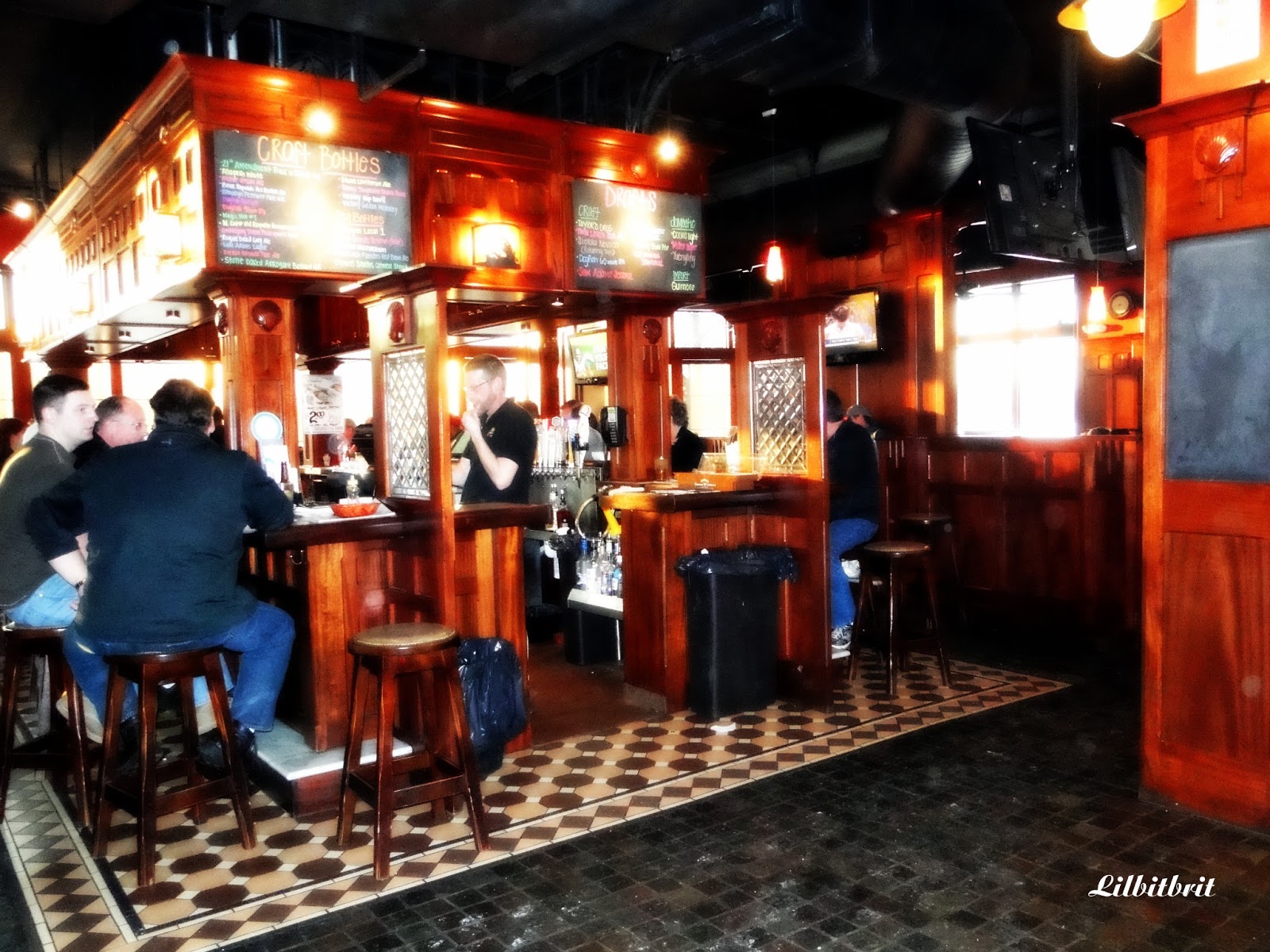 A Little Bit of British from Across The Pond: McGlynns Pub Dover Delaware