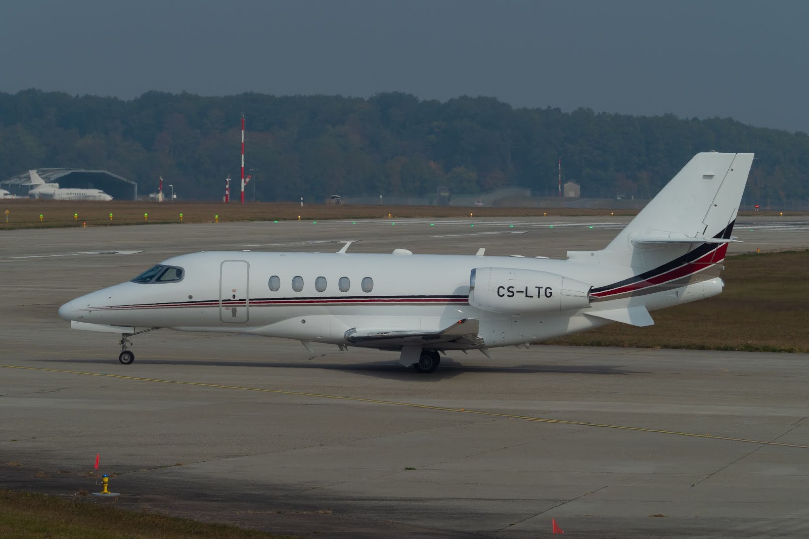FLUGZEUGE Privatjets etc: LX-LTG Cessna C680 Citation Latitude C68A c/n ...