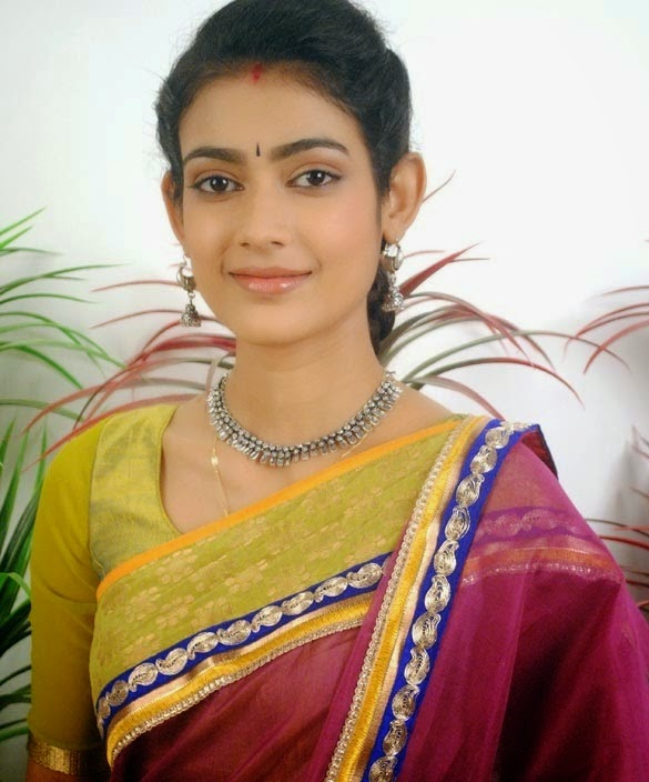 Top 12 Akanksha Singh Photos free download