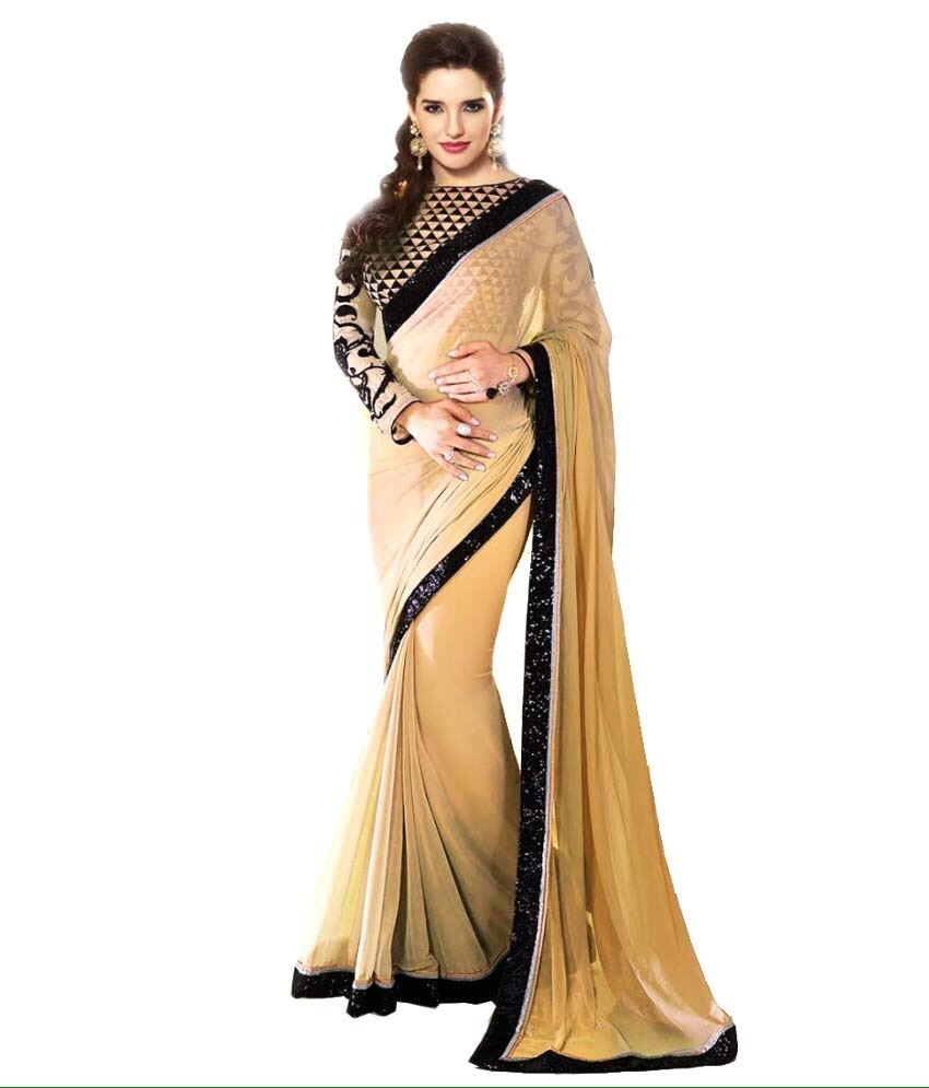 Most Beautiful Traditional Sarees That Every Indiasn Must Have ...