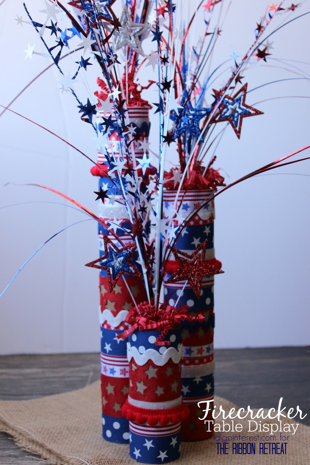 DIY Firecracker Table Centerpiece - I Dig Pinterest