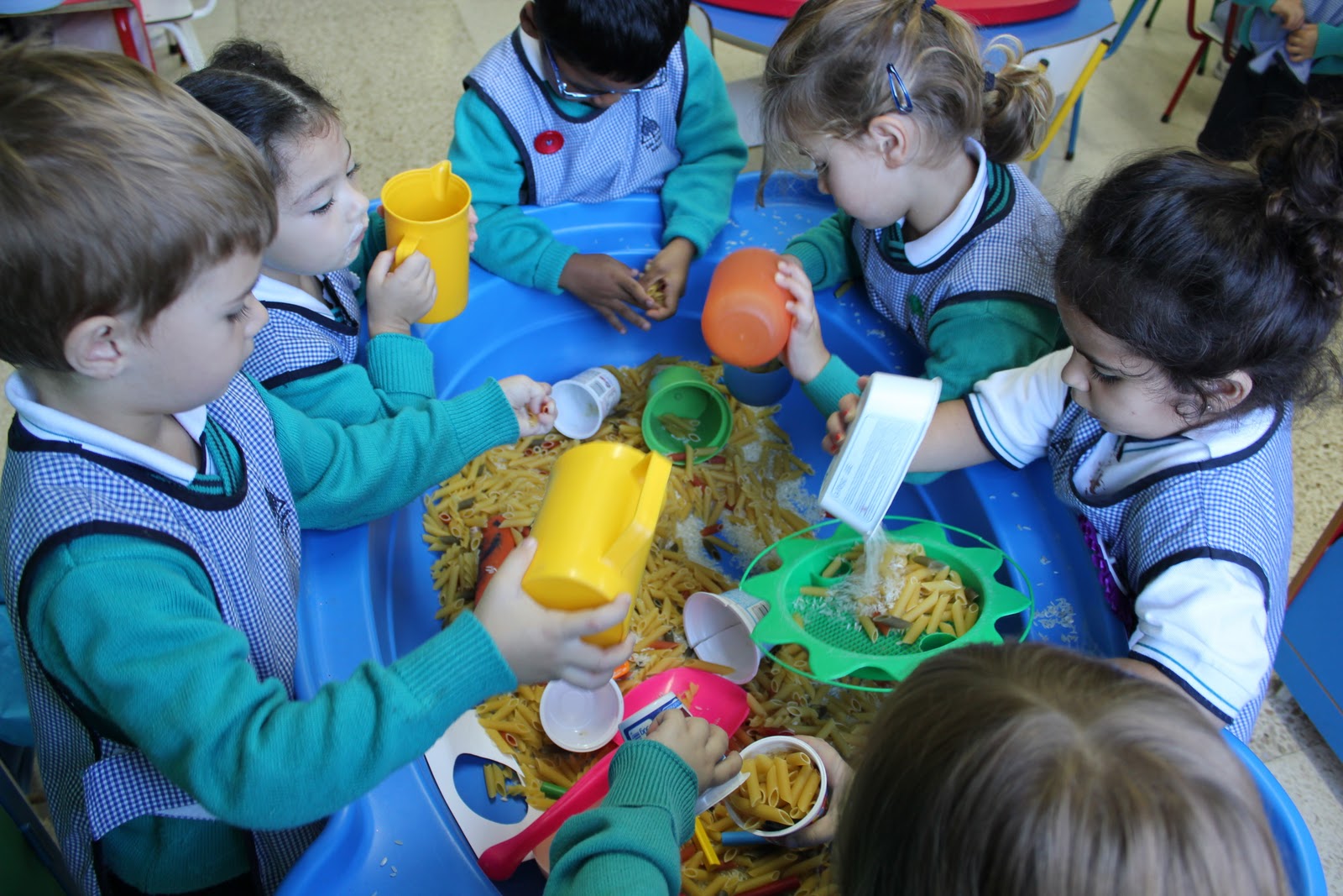 Ms Rachel's Classroom: Pasta Play