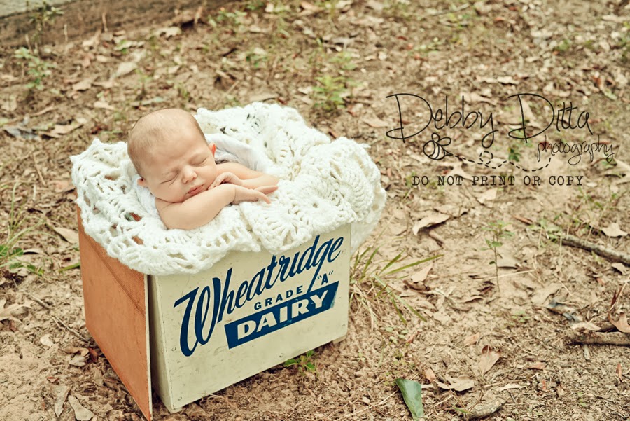 Debby Ditta Photography: Newborn baby JC. Country baby