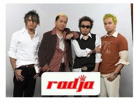 Jarang Nongol di TV, Begini Potret Kehidupan Ian Kasela Vokalis Radja ...