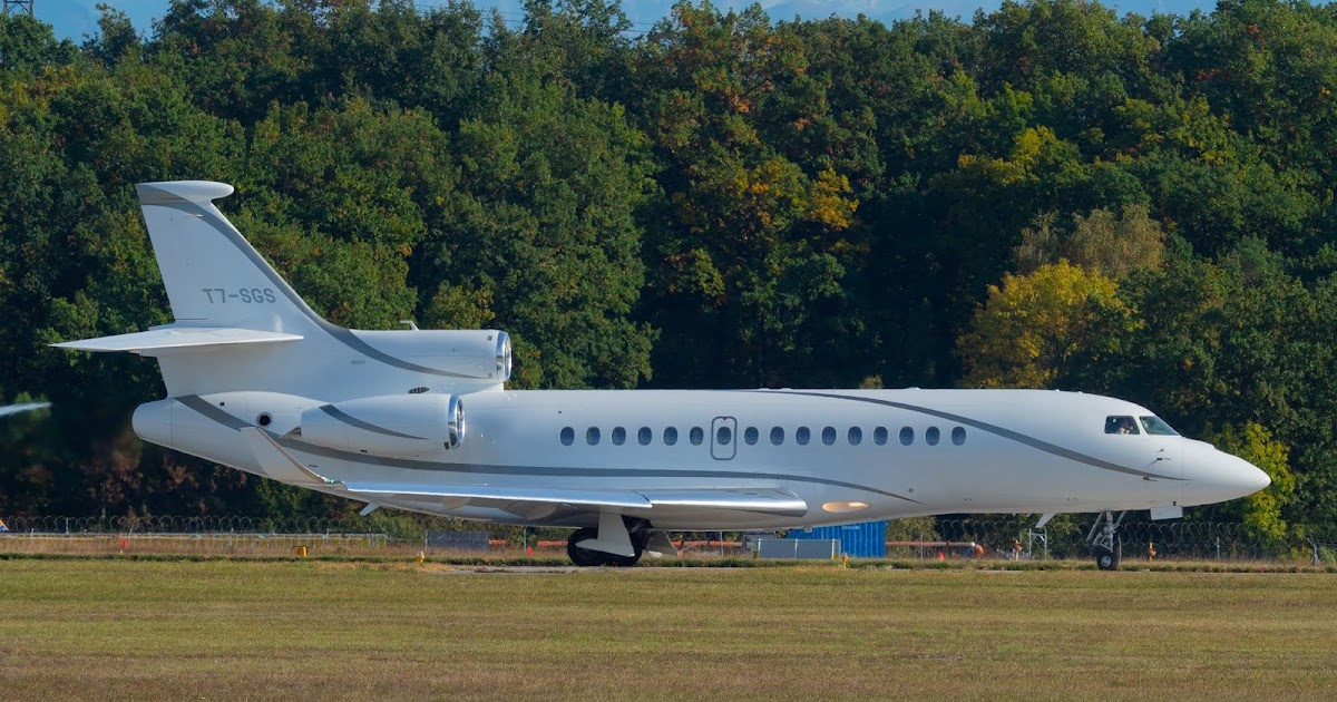 FLUGZEUGE Privatjets etc: T7-SGS Dassault Falcon 8X FA8X c/n 423