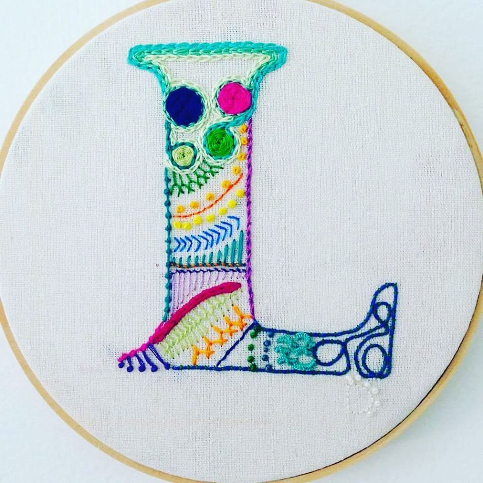 TALLER LETRAS BORDADAS