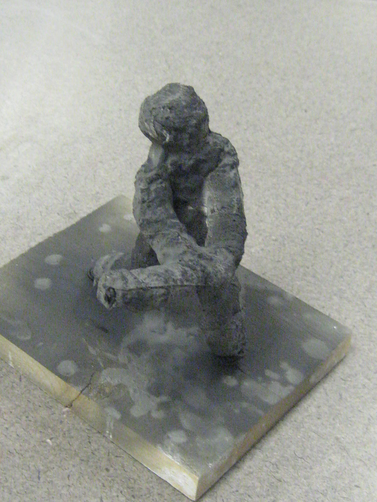 Make it Artwork : Wire/Plaster people