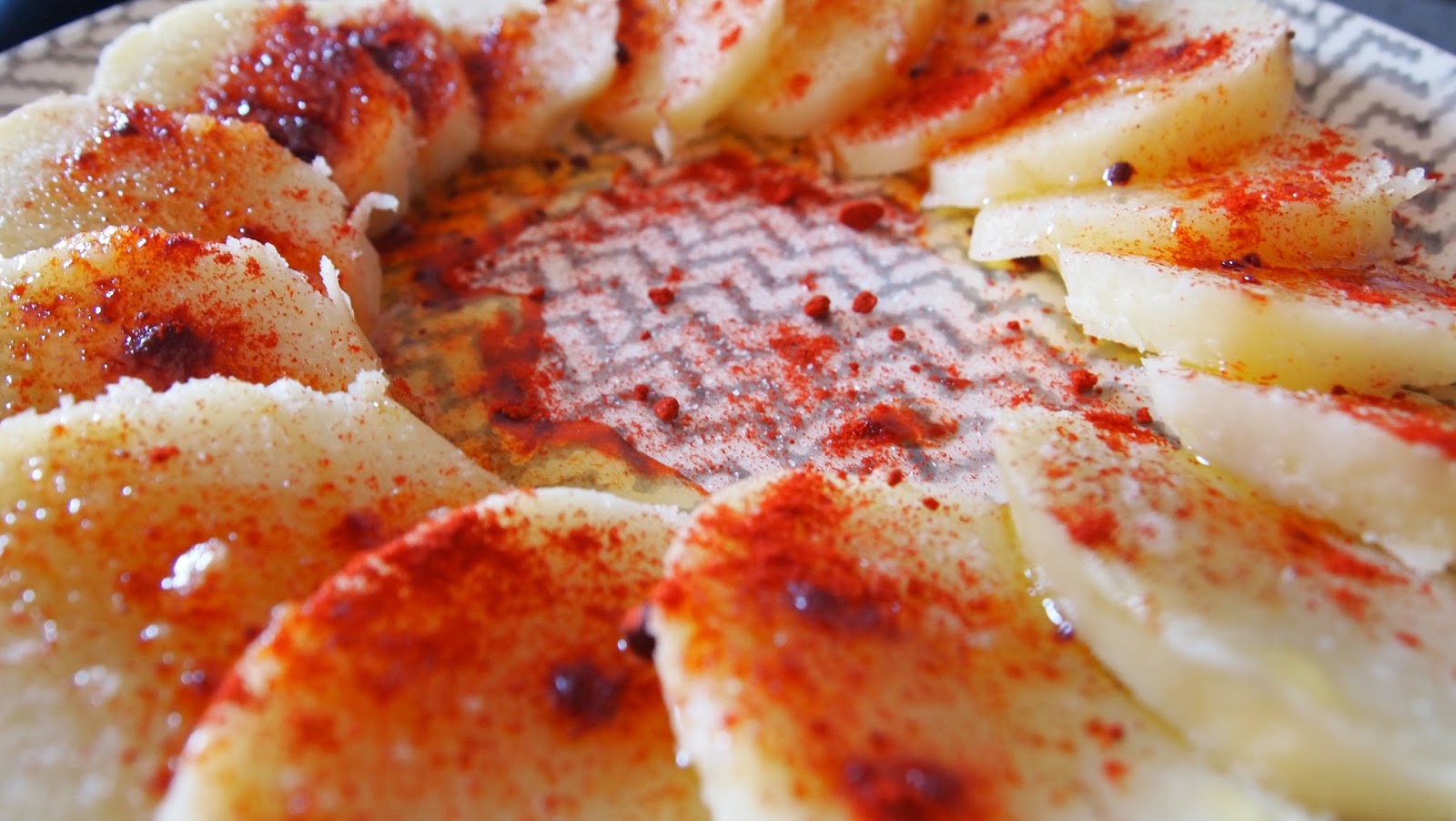 Cachelos de Lauri - Andreíta come de todo