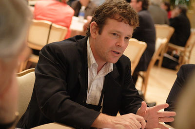 Books Secrets: Comment changer le monde - Auteur