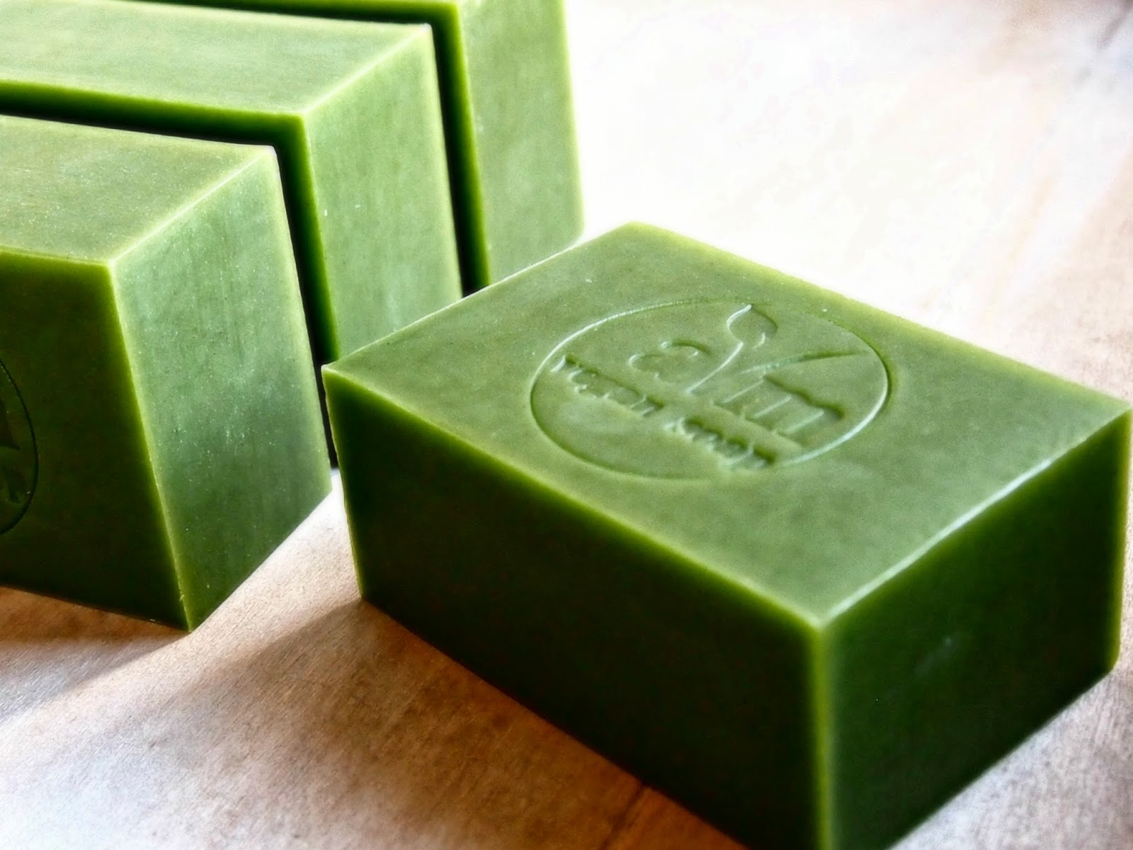 ALEGRIA MEDITERRANEA: JABÓN VERDE / GREEN SOAP