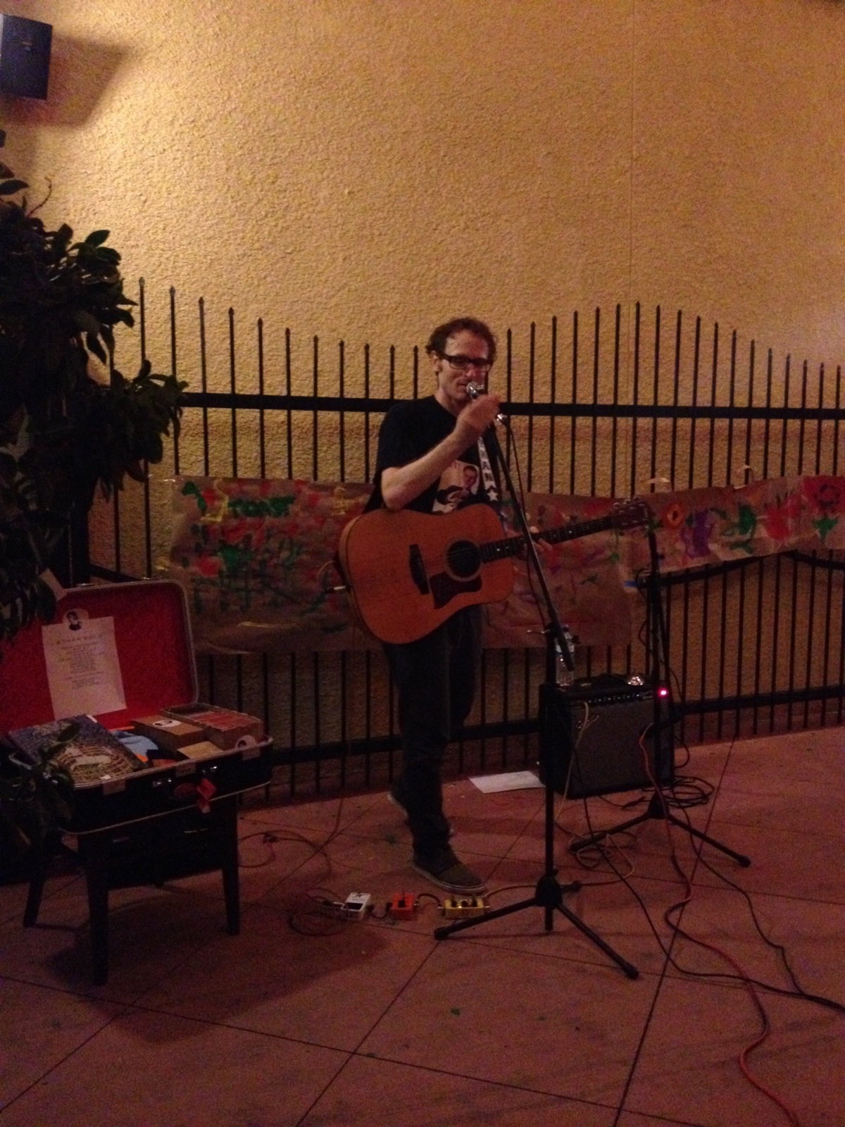 Petit Montmartre: To the Artists, Musicians, Investors & Guests of ...