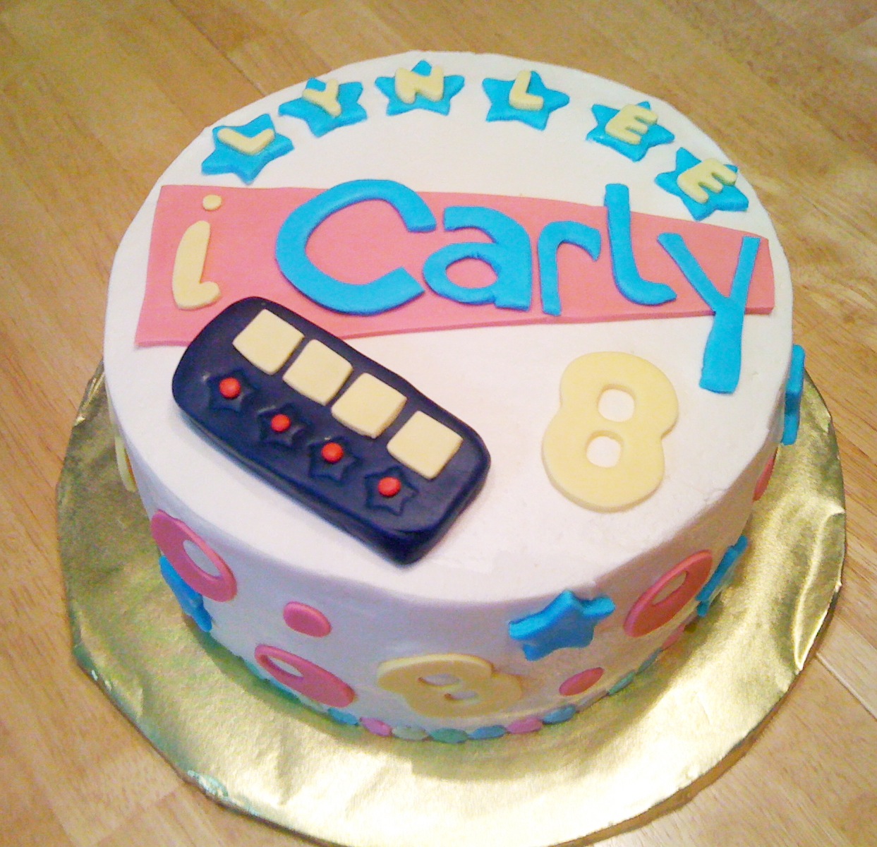 Aggies Do It Better: iCarly cake!