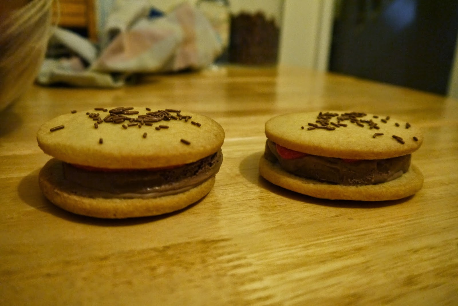 Fiona's Foodie Fun: Can I haz Cheezburger? Aka Ice Cream Sandwiches