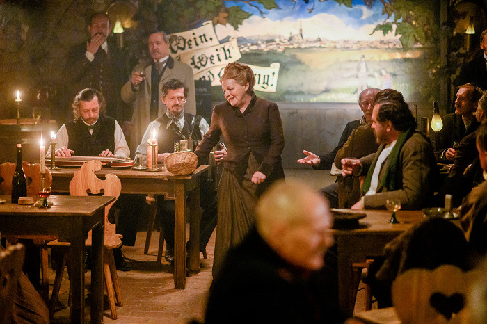 FILMY KOSTIUMOWE: Freud (TV Serial 2020– )