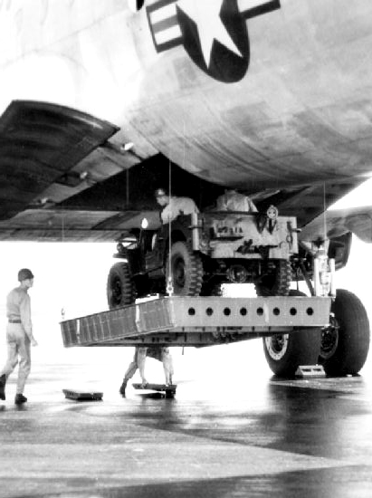 nhungdoicanh: Douglas C-74 Globemaster