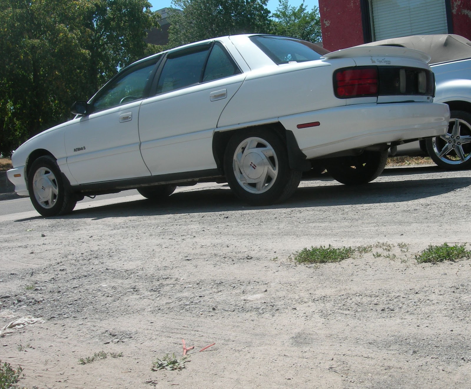 Bilar i väster . . .: Intetsägande Oldsmobile Achieva