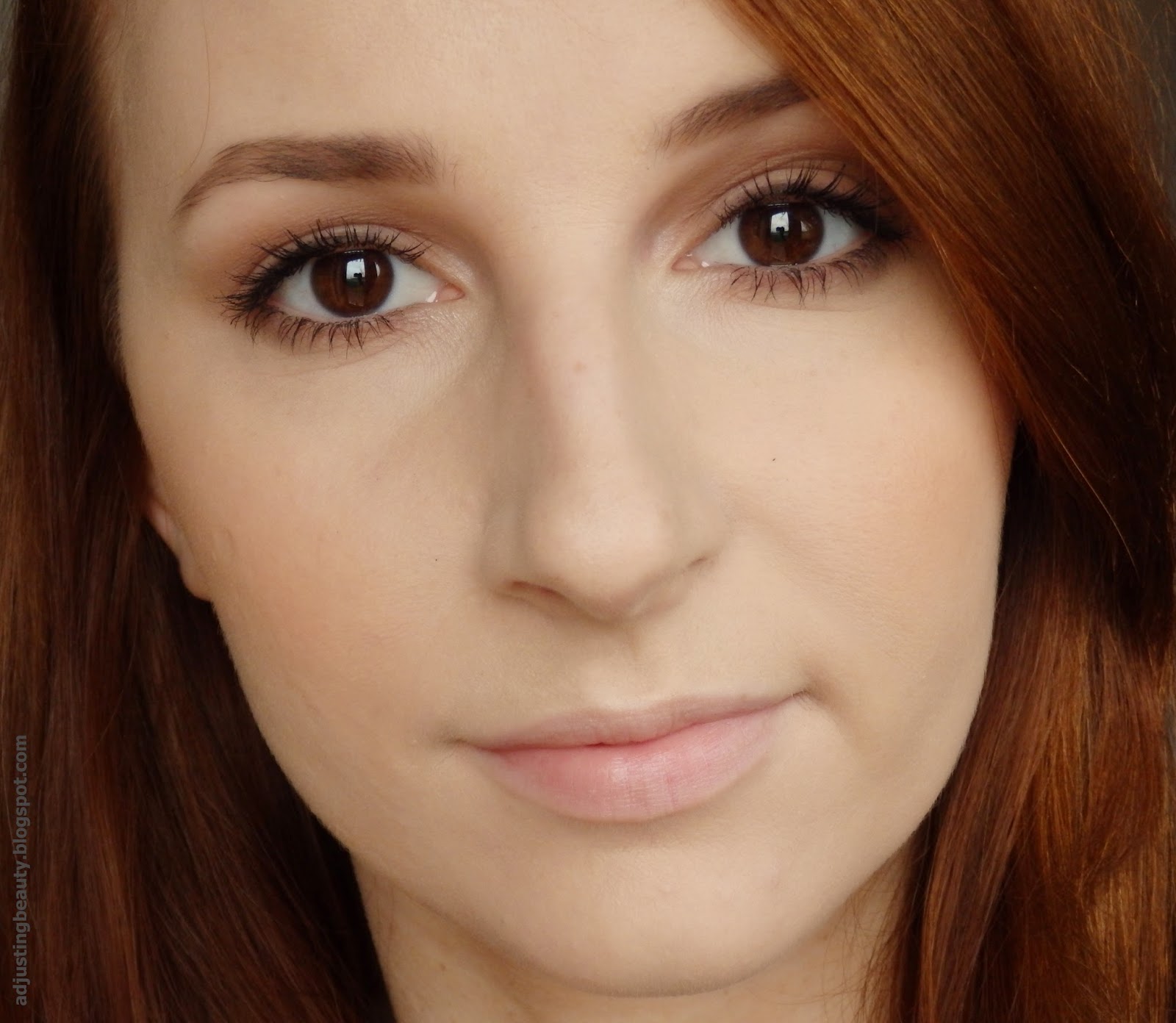 How to: Basic natural makeup (tutorial) - Adjusting Beauty