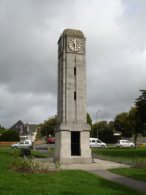 Pebbles in the Sea: September 2013