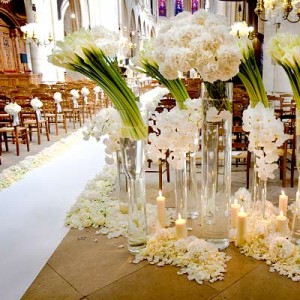 Canada Floral Delivery Blog: Picking Flowers for the Wedding Ceremony