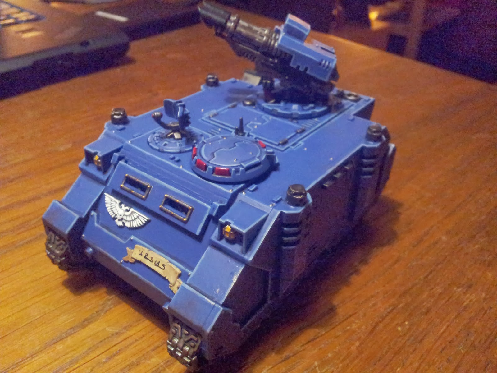 Kunstmann's Workshop: Space Marine Rhino / Razorback