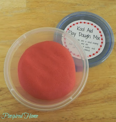 Pinspired Home: Kool Aid Playdough Mix with FREE Printable!