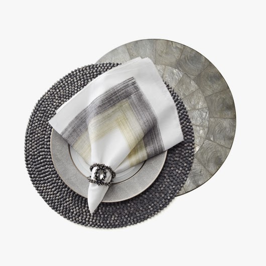 Inspiration in Stages : GLITZ AND GLAM TABLEWARE BY KIM SEYBERT