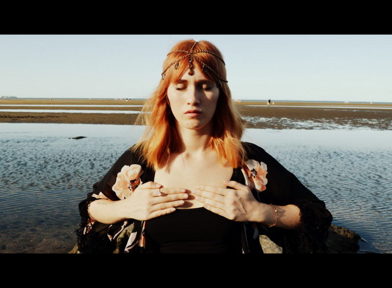 The High Priestess : Heal