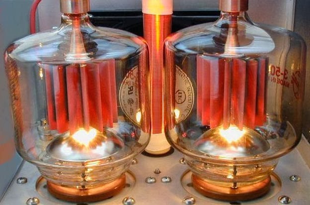 Vic's Tech Blog: Vintage Transmitting Tubes