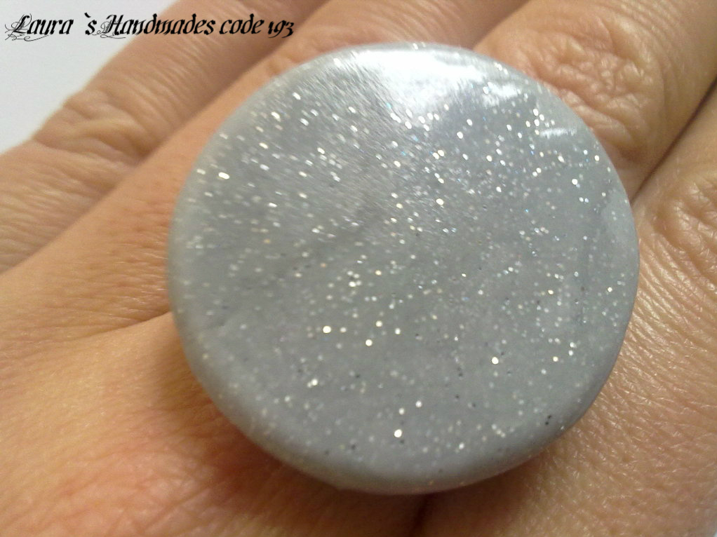 Glitter Winter Fimo Ring | Laura`s Handmade