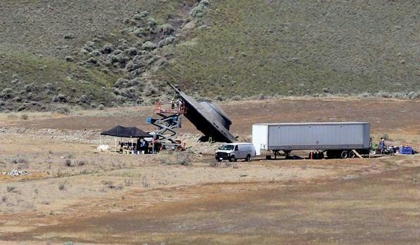 SNEAK PEEK : "The X-Files"- UFO Crash Site Revealed