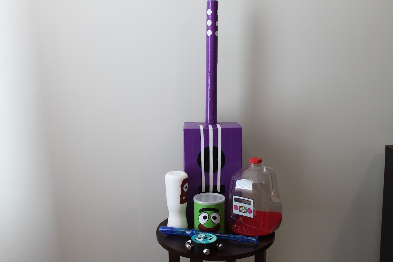 Candi Cole's Corner: Yo Gabba Gabba Music Instruments