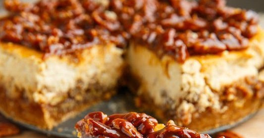 Pecan Pie Cheesecake with Pecan Caramel Sauce - Easy Recipes for Every Meal