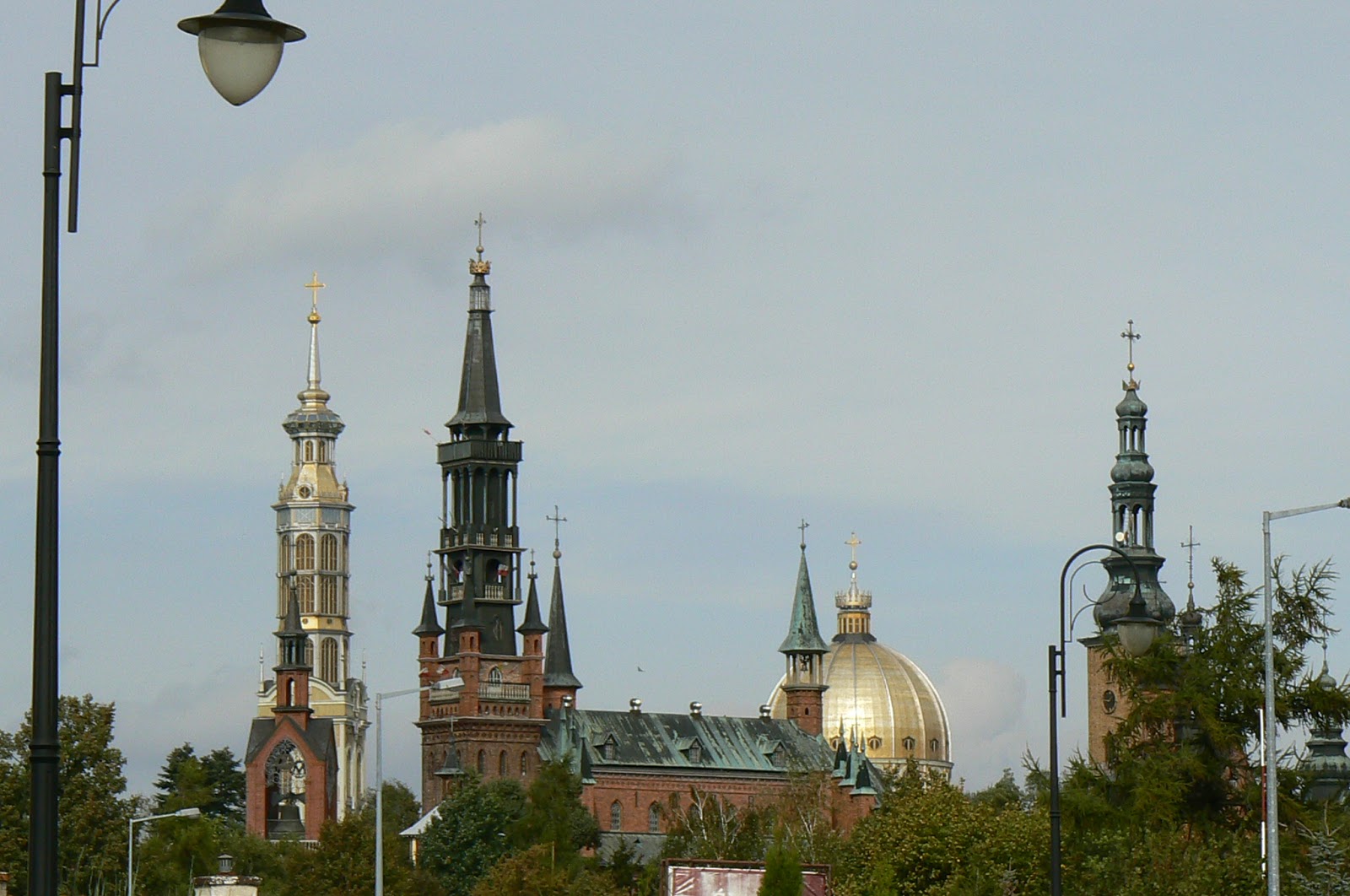 POLSKIE (Koleją) PODRÓŻE: Polski Watykan czyli LICHEŃ