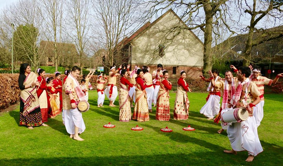 dance steps: BIHU DANCE MOST POPULAR FOLK DANCE OF ASSAM( UPDATE 2023)