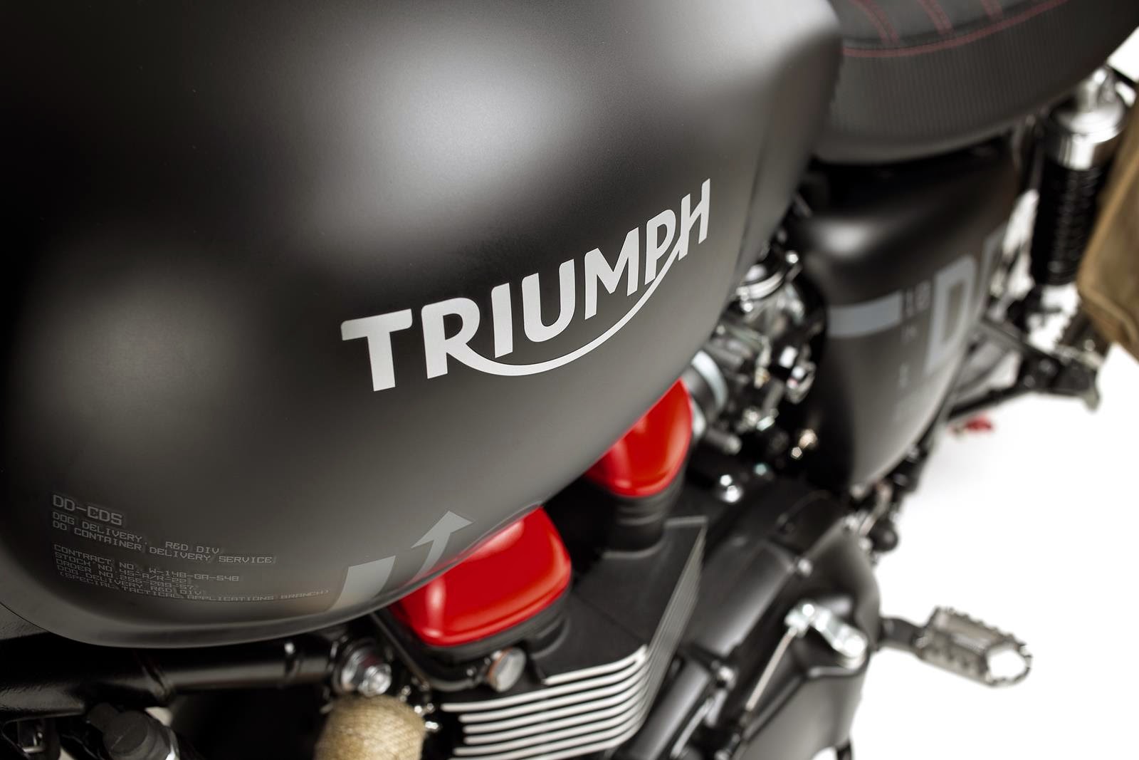 BIT1 & Bonneville Venom - RocketGarage - Cafe Racer Magazine