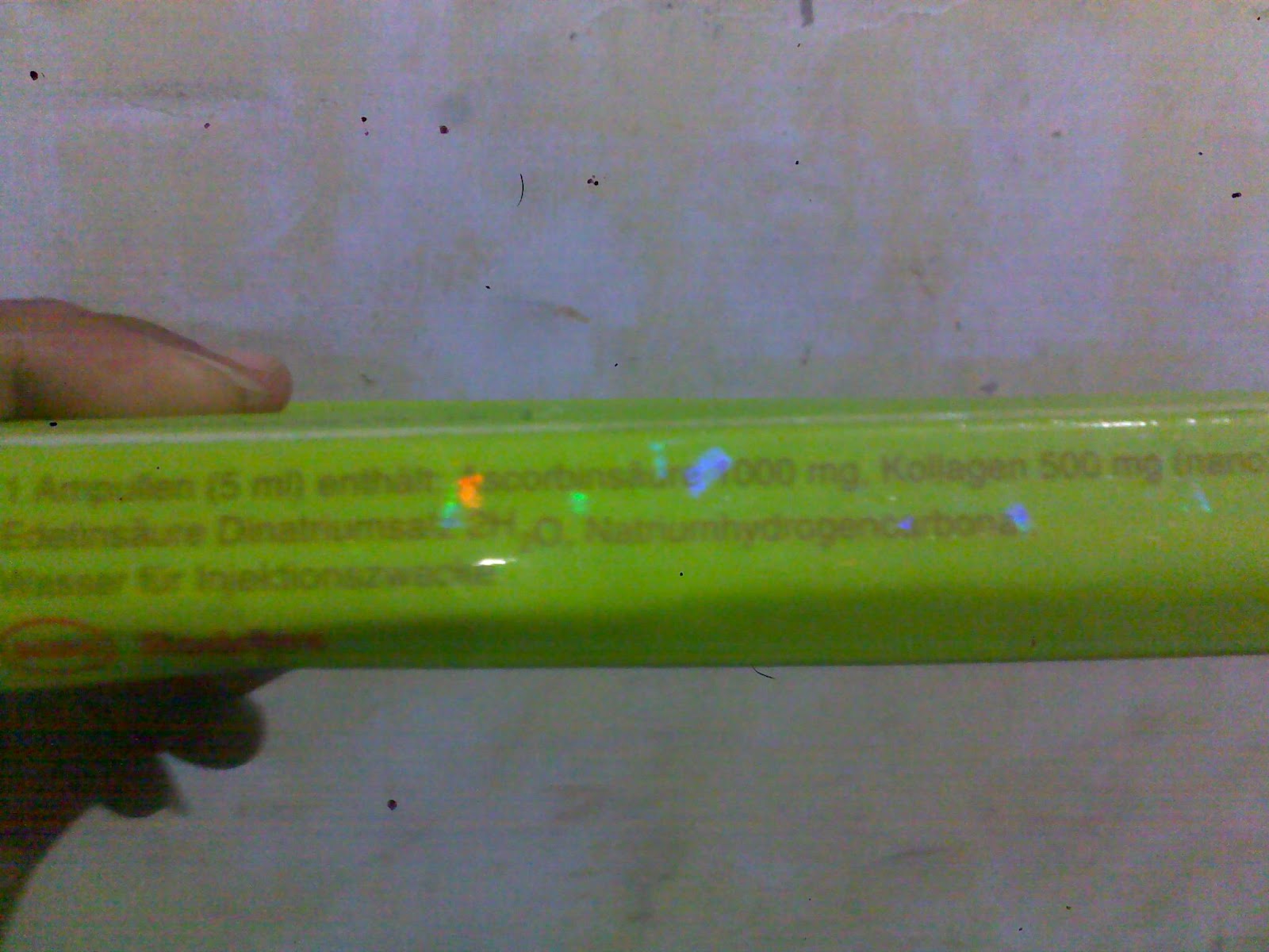 Vitamin C dan Kollagen Injeksi: Vitamin C + Kollagen